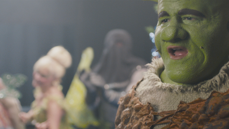 Shrek The Musical – Rockin’ Around The Christmas Tree (Charity Single ...